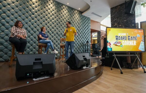 Wamenekraf Resmikan Board Game Corner Pertama di Indonesia | Warta Daerah